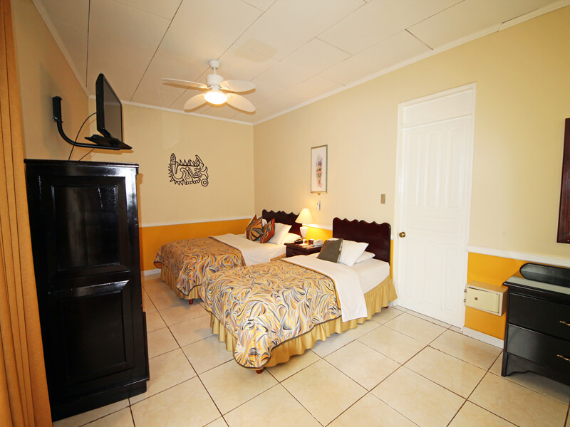 Adventure Inn | Airport Hotel San Jose Costa Rica